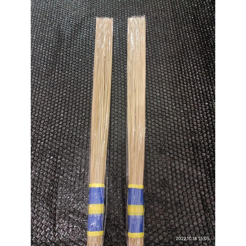 Jual Sapu Lidi Kasur Penebah / Sapu Lidi Ranjang Pembersih Kasur Gagang ...