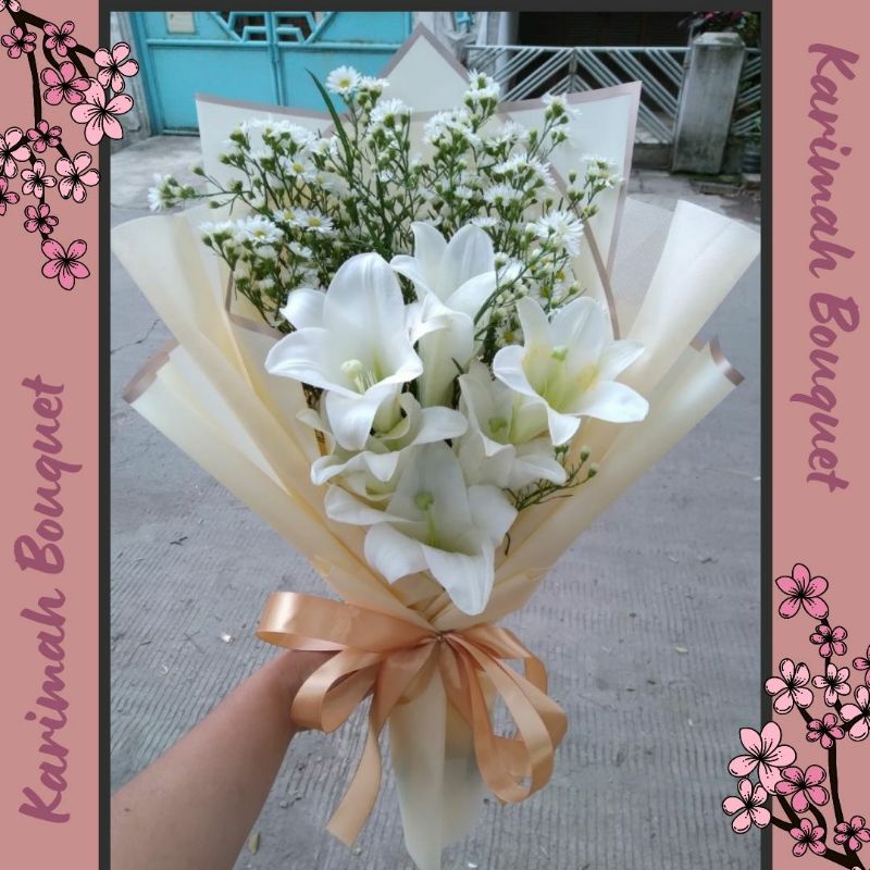Jual SEHARI JADI! Buket Bunga Wisuda Lily Bandung Flower Hand Bouquet ...