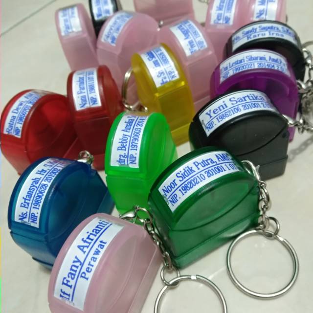 Jual Stempel Nama Nip Dokter Perawat Bidan gantungan kunci | Shopee Indonesia