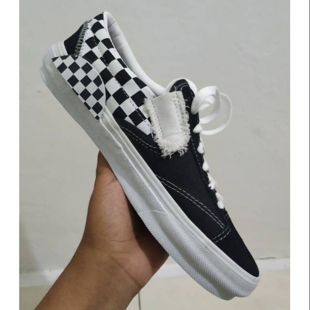 Jual LOSING GRIP - Cut and Paste Black White | Shopee Indonesia