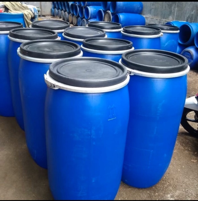 Jual Drum Plastik air / Tong Sampah 150 Liter Bekas / Tong Biru ...