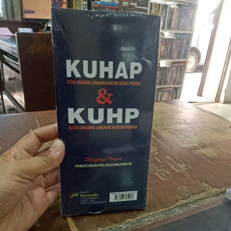 Jual KUHAP DAN KUHP KITAB UNDANG -UNDANG HUKUM PIDANA EDISI TERBARU | Shopee Indonesia