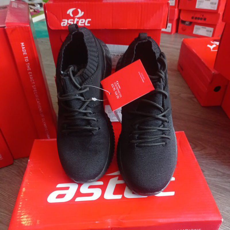 Jual Sepatu Astec ASTON JR. Running Triple Black | Shopee Indonesia