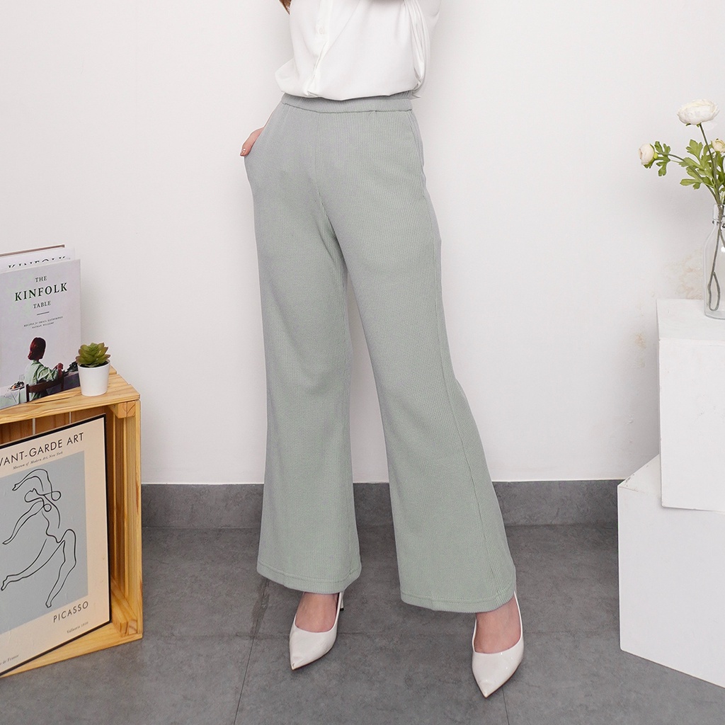 Jual Megan Knit Kulot Premium C1808 - SONIA | Kulot highwaist panjang ...