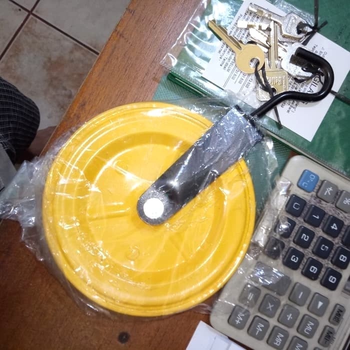 Jual Katrol- Kerekan Barang Burung Katrol Besar Timba Besi Kaleng ...