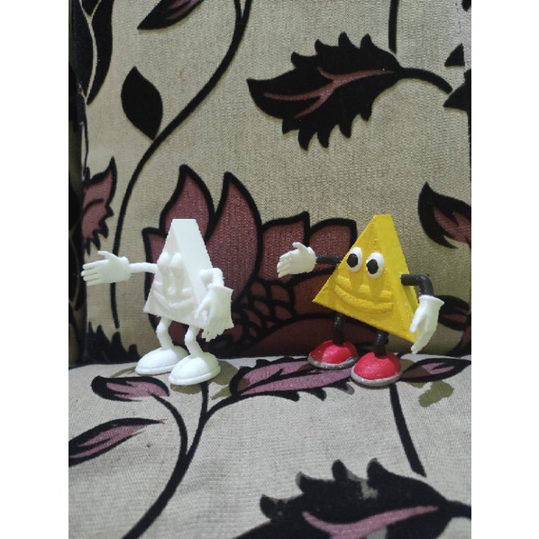 Jual Dancing Triangle meme 3D Print Figure | Shopee Indonesia