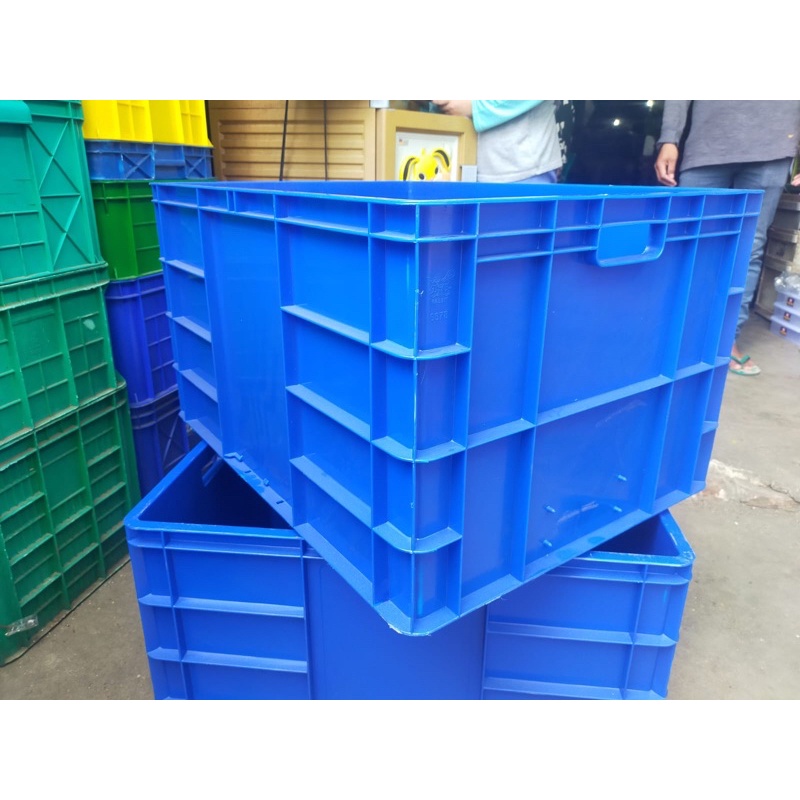 Jual Container Box Plastik Rabbit 6678 / Container Box Industri ...