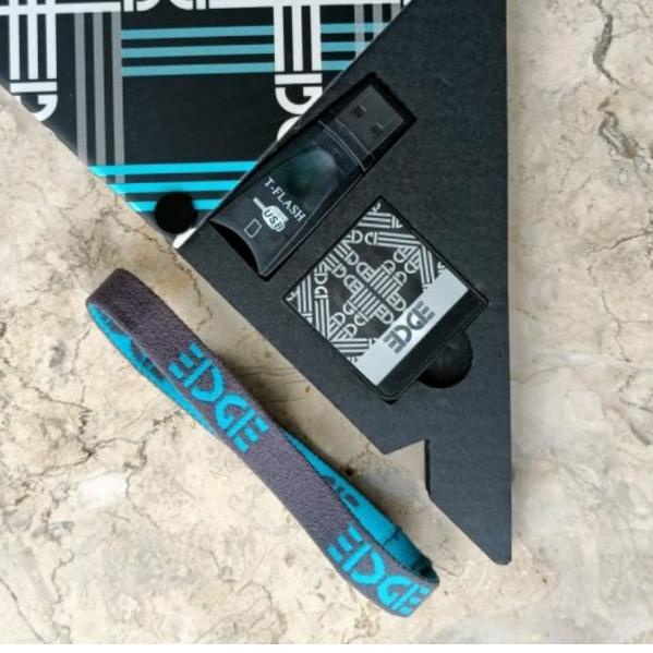 Jual FLASH CARD R4 EDGE MEMORY FULL GAME NINTENDO DS LITE FAT NDS LITE ...