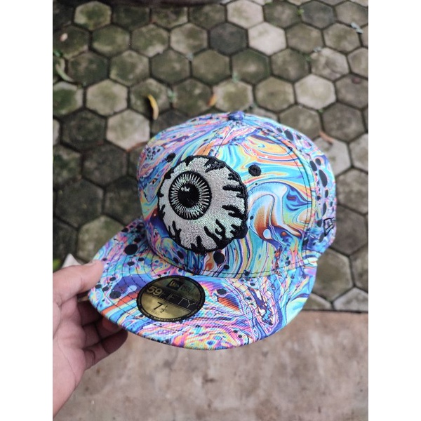 Jual Topi New Era Mishka Keep Watch Oil Spill 59Fifty | Shopee Indonesia
