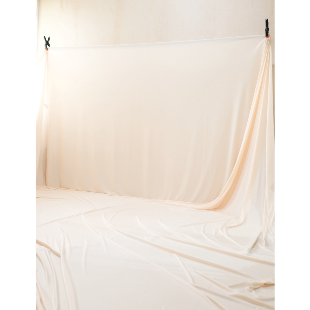 Jual KAIN BACKDROP KUNING MUDA FOTO STUDIO KAIN DEKORASI KAIN POLOS ...