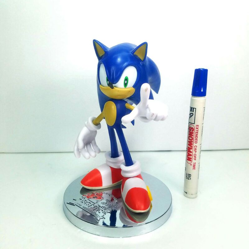 Jual mainan figure sonic the hedgehog statueblue sonic tatakan ...