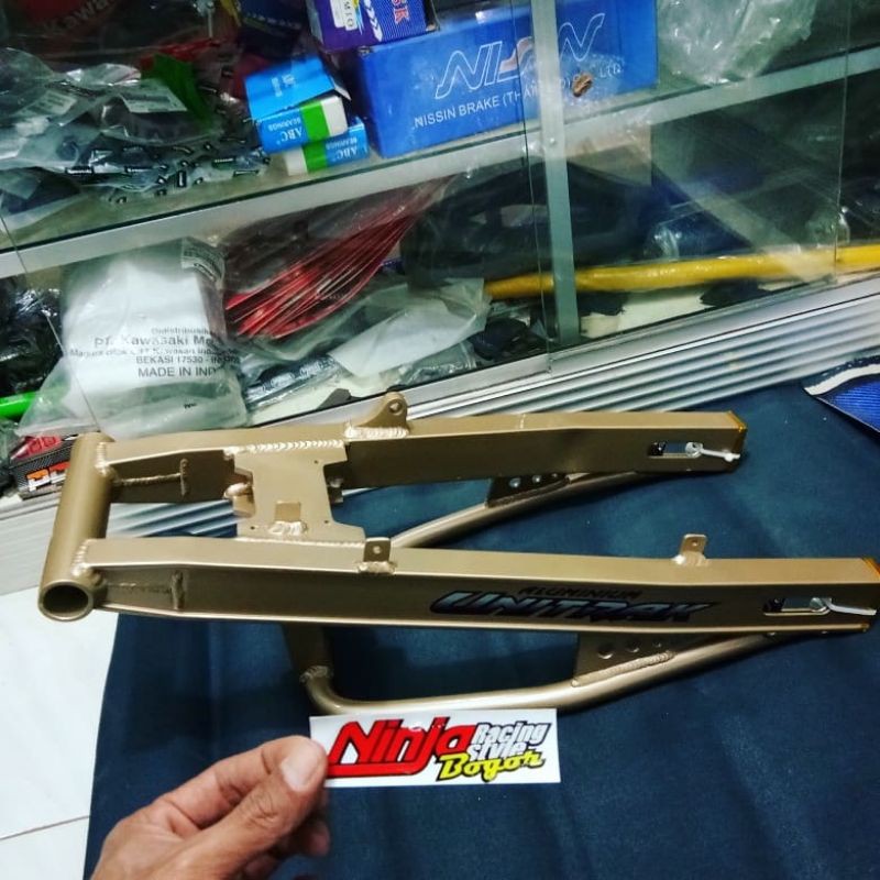 Jual SWING ARM UNITRACK NINJA R - NINJA SS | Shopee Indonesia