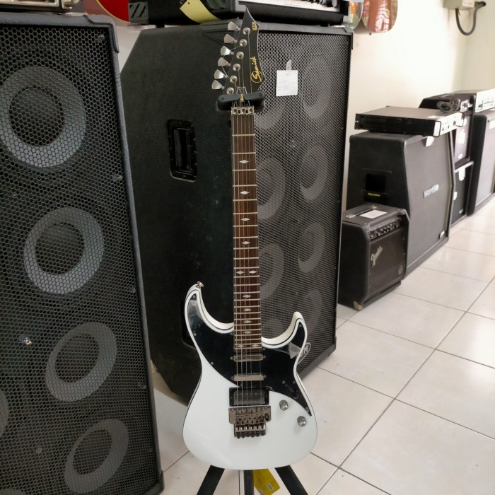 Jual Electric Guitar Samick Marie STD MR20FR Classic White | Shopee Indonesia