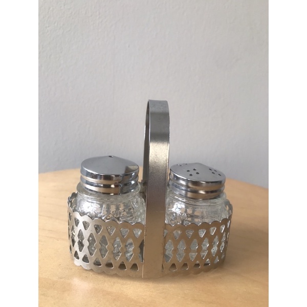 Jual Salt & pepper set with stand basket|Tempat lada garam | Shopee ...