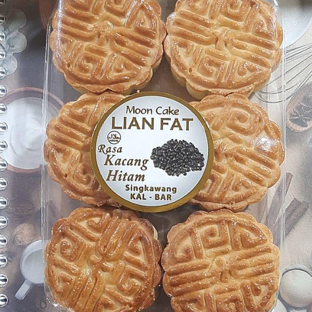 Jual PIA BULAN / Moon Cake, khas kalimantan barat | Shopee Indonesia