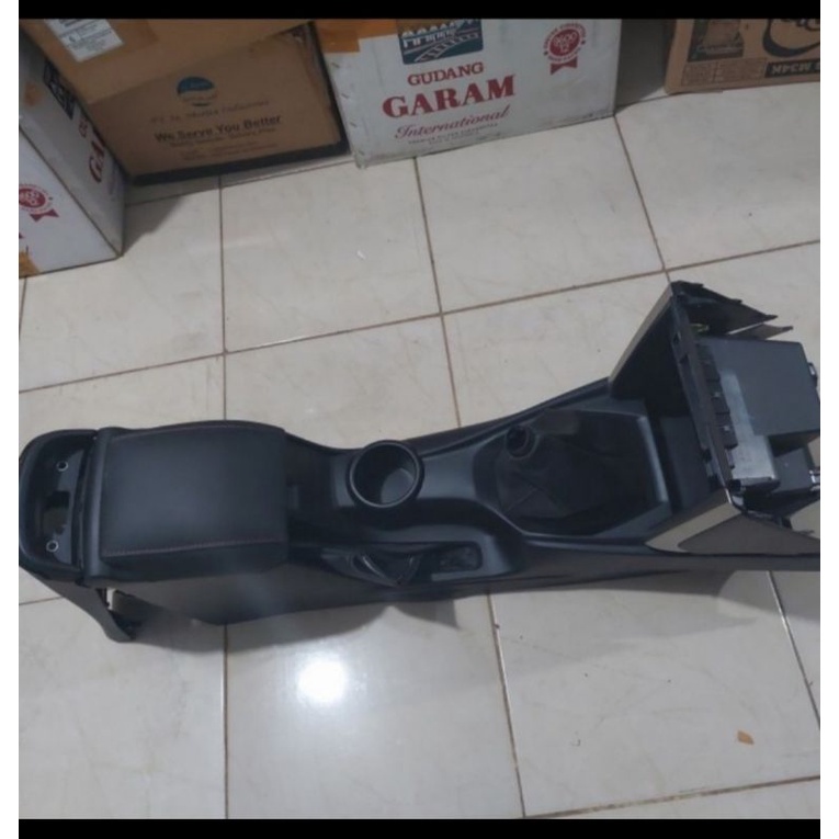 Jual CONSOLE BOX INNOVA REBORN TYPE MANUAL 2016 2022 ORIGINAL | Shopee ...