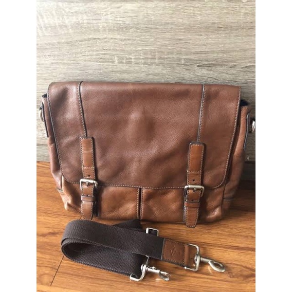 Jual FOSSIL MESSENGER BAG - TAS SELEMPANG FOSSIL PRIA | Shopee Indonesia