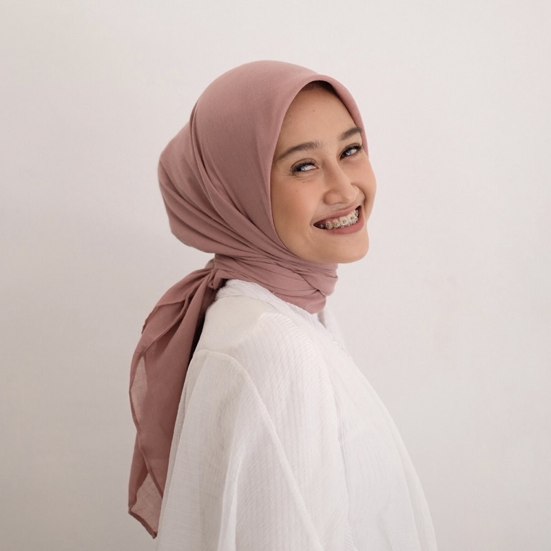 Jual Paris Premium | Hijab Voal premium | segiempat Voal | Shopee Indonesia