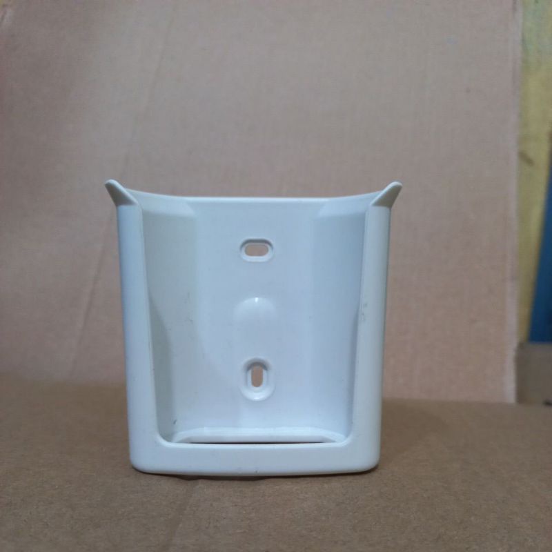 Jual HOLDER/BRACKET/DUDUKAN NYA REMOT AC | Shopee Indonesia