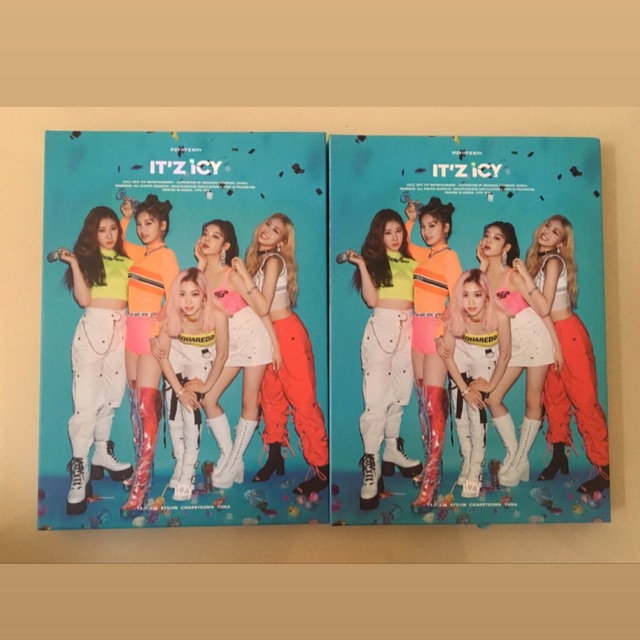 Jual Itzy IT’Z ICY Album fullset | Shopee Indonesia