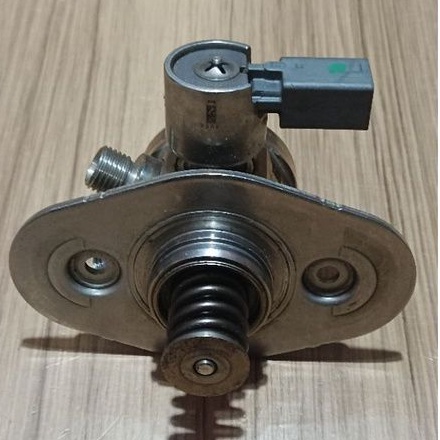 Jual Fuel pump with o-ring high pressure for BMW 750i 5 x6 f01 oryginal ...