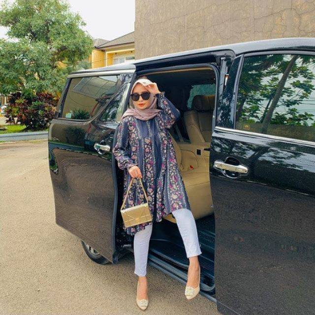 Jual CLOWI TOP MOTIF BARU by HNC Radwah | Shopee Indonesia