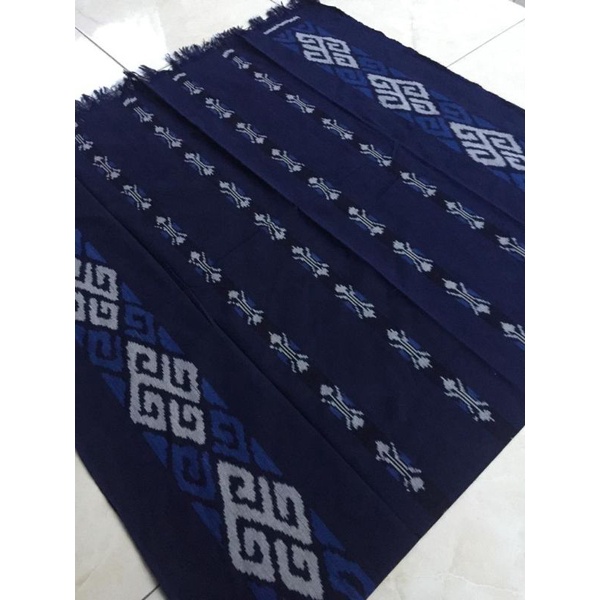 Jual Kain Toraja Biru Dongker Tenun Toraja Kain Tenun Toraja Kain Tenun ...