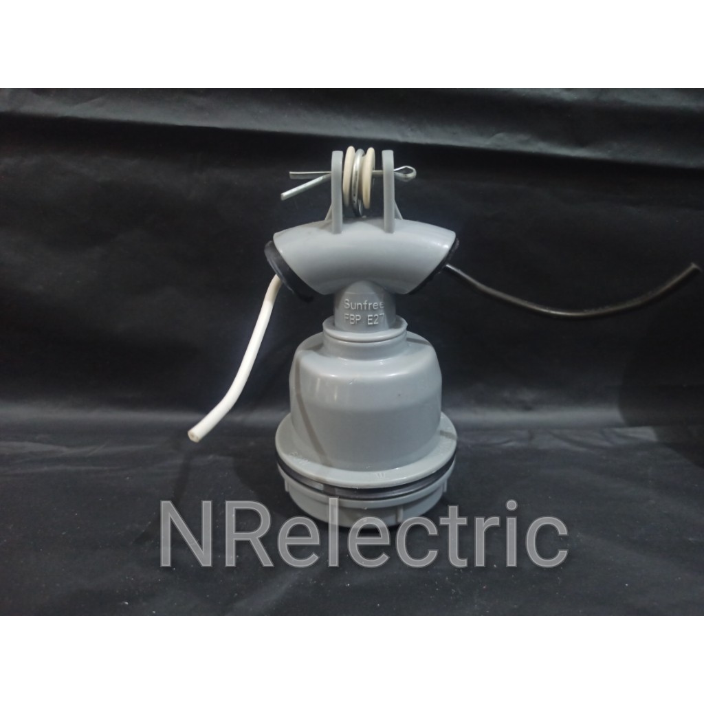 Jual Fitting Besi Fiting keramik E27 gantung | Shopee Indonesia