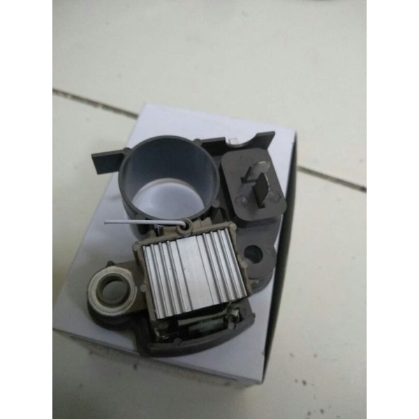 Jual Ic Altenator - ic regulator T120SS lama - T120ss Carbu | Shopee ...