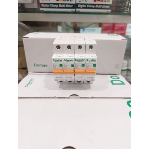 Jual Schneider MCB Domae 1 Phase 20 Amp sekring listrik 1p 20 ampere Mini Circuit Breaker ...