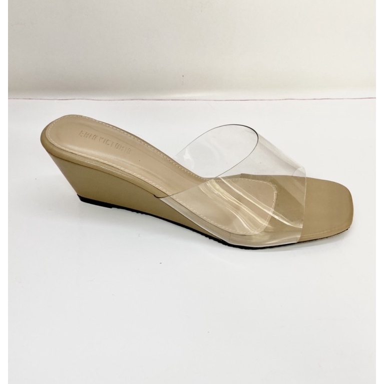 Jual ERIN VICTORIA Mid Heels “Westie” | Shopee Indonesia