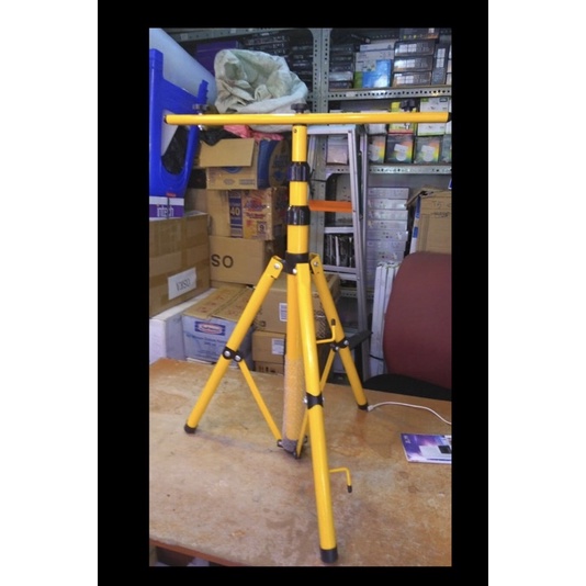 Jual Tiang lampu tripod dudukan lampu sorot floodlight pameran stand ...