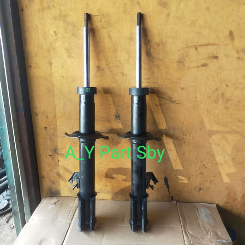 Jual ShockBreaker Datsun - Datsun Go Panca Depan Original | Shopee ...