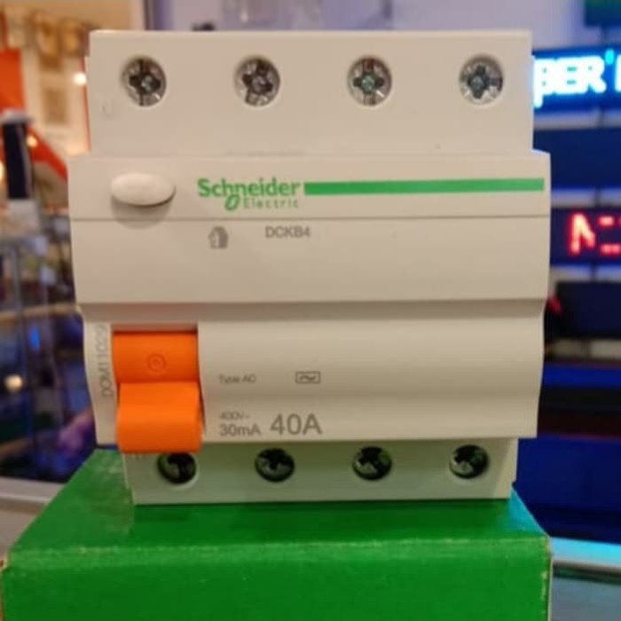 Jual ELCB RCCB Schneider 4P 25A, 40A, 63A Domae Schneider 30mA-300mA ...