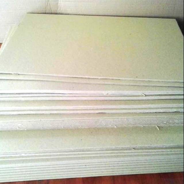 Jual karton tebal/yellow board/karton jerami uk 30x30cm | Shopee Indonesia