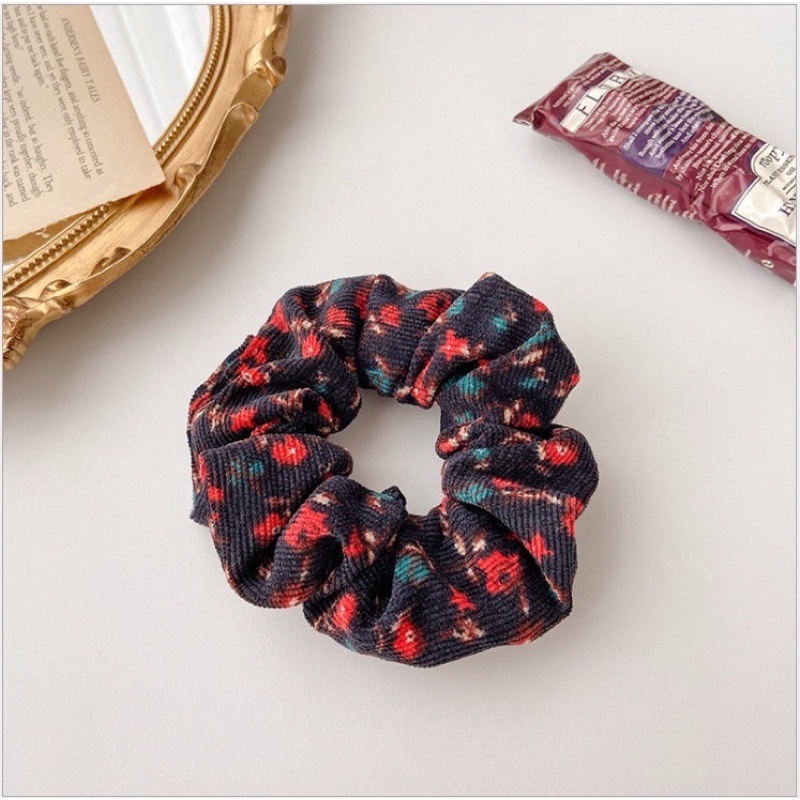 Jual Town Shell Vintage Korean Headband / Bando Tipis Korea / Bando ...