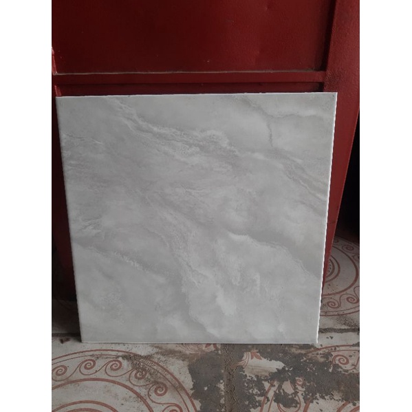 Jual KERAMIK LANTAI 40X40 HESTIAN GREY | Shopee Indonesia