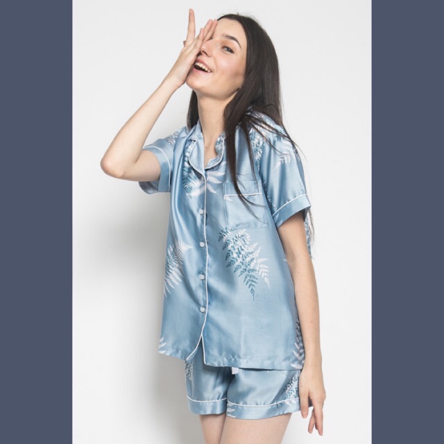 Jual Izzy Short PJ Set | Shopee Indonesia