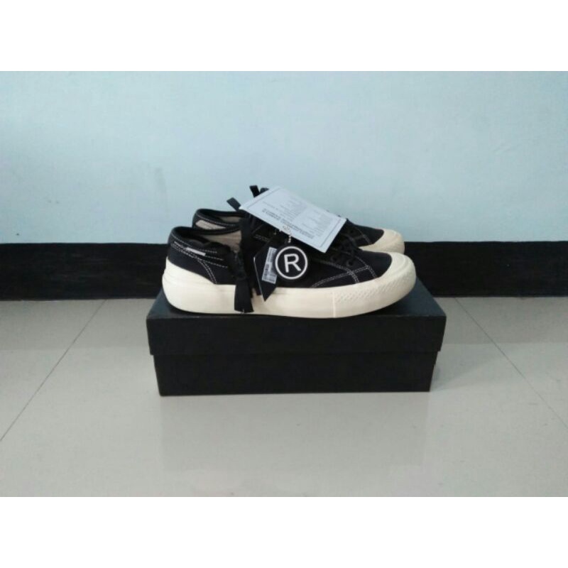 Jual Compass Proto 1 Low | Shopee Indonesia