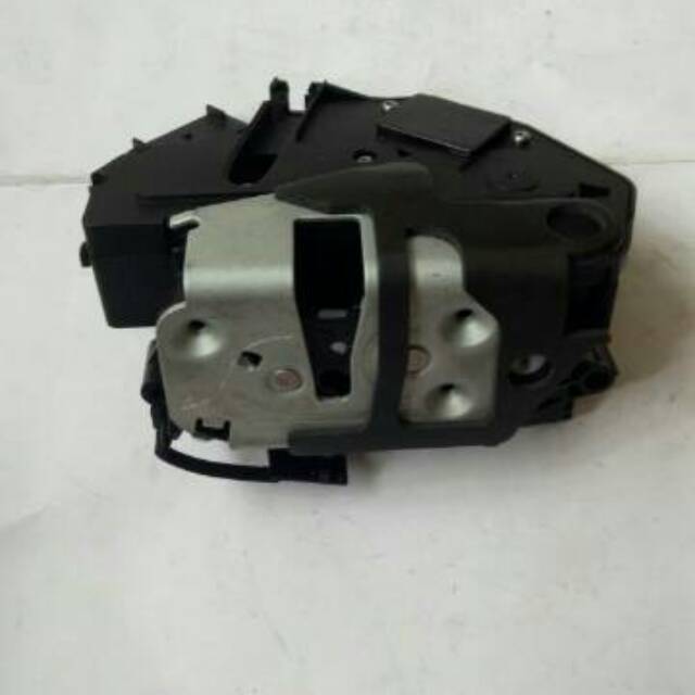 Jual Door lock aktuator kunci pintu belakang kanan ford fiesta,focus ...