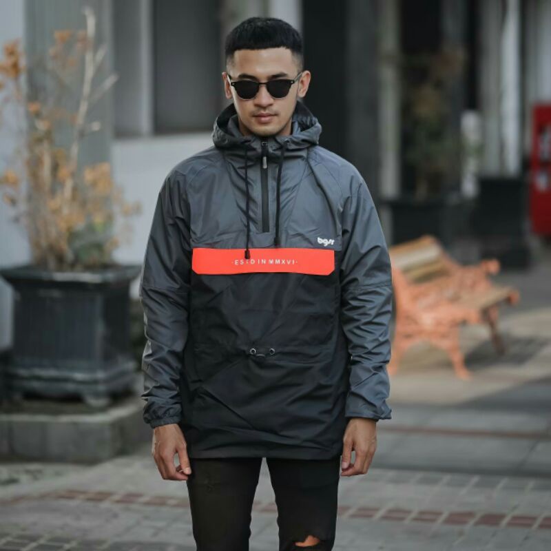 Jual Jaket Cougle Bgsr Jaket Parasut Pria Jaket Outdoor Abu Hitam ...