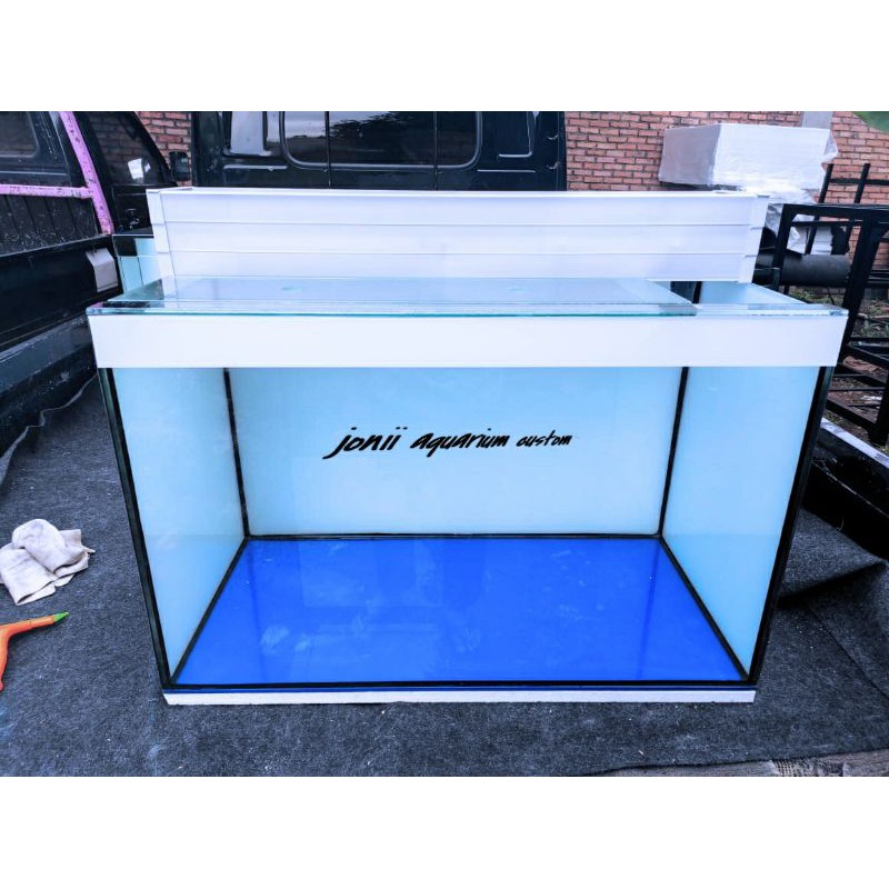 Jual aquarium kaca 80x40x50 8mm | Shopee Indonesia
