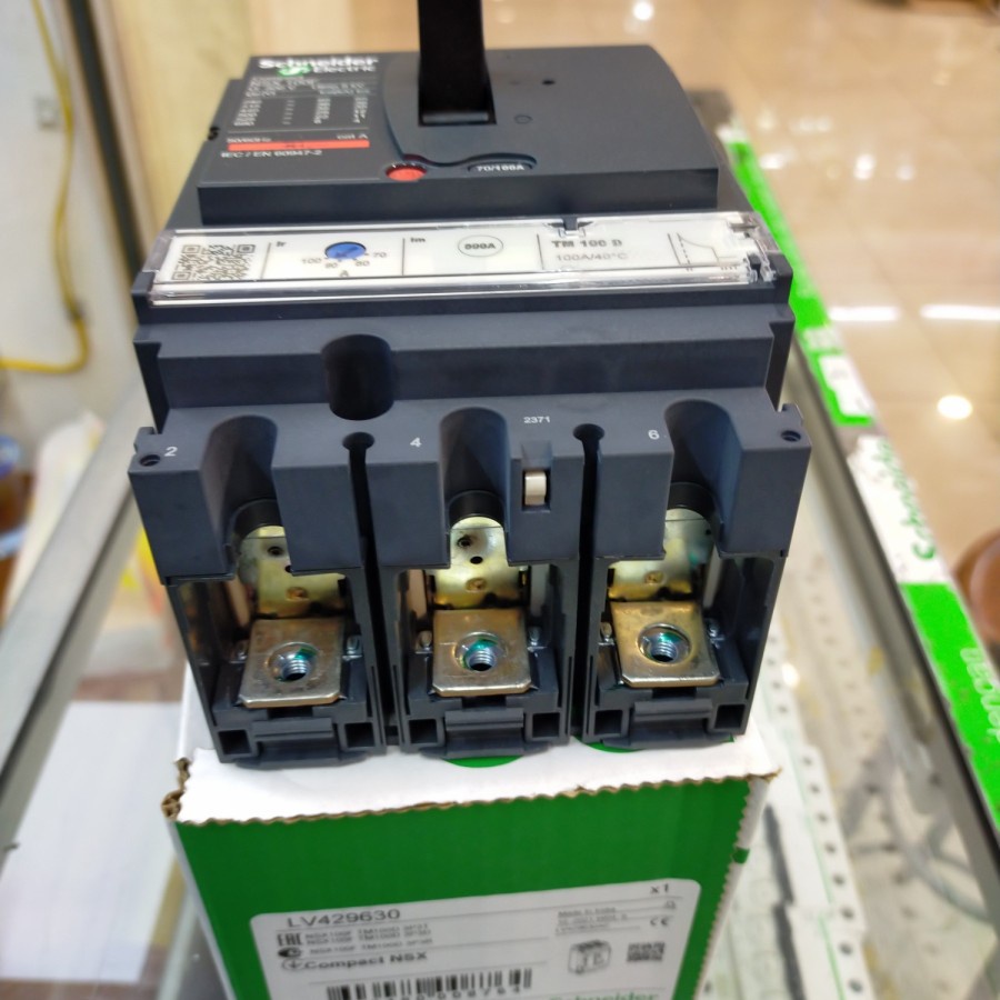 Jual SCHNEIDER MCCB 36KA NSX100F 3P 63A,80A,100A TMD LV429632 | Shopee Indonesia