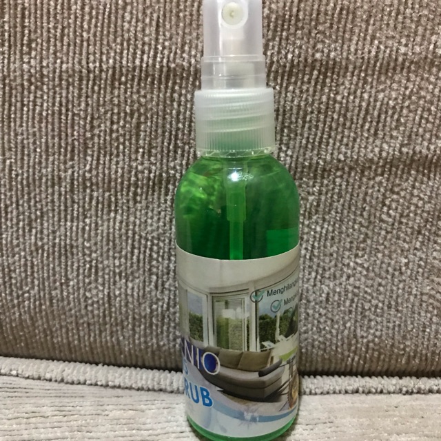 Jual Genio glass scrub (spray pengkilap kaca) | Shopee Indonesia