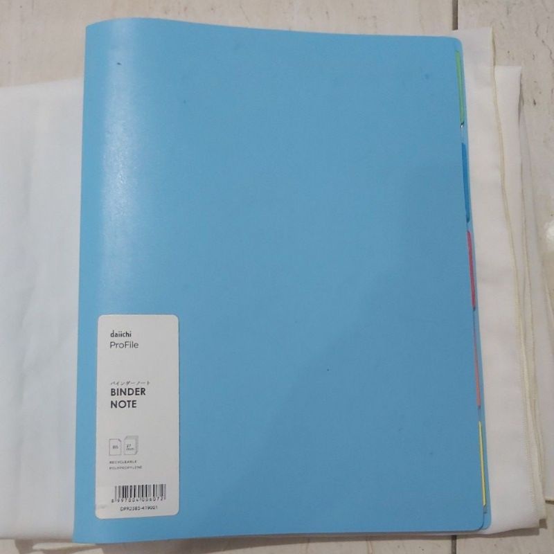 Jual Binder B5 bonus 5 divider & 1 map plastik | Shopee Indonesia