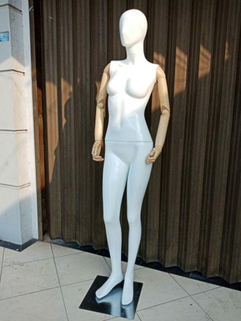 Jual Manekin Full Body Wanita / Manekin Tangan Kayu ( TANGAN BISA ...
