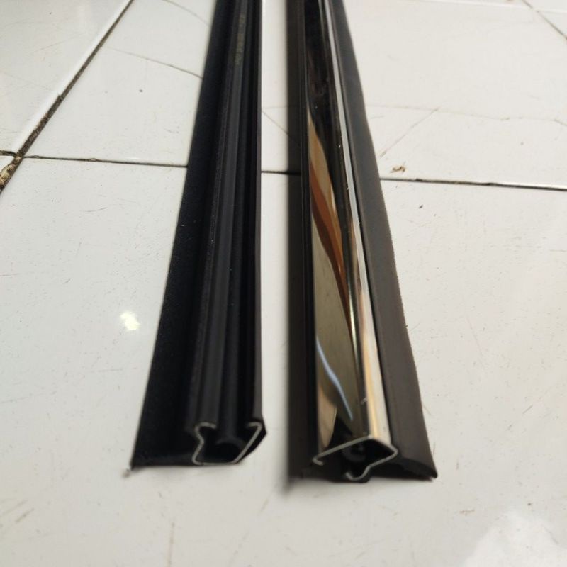 Jual weather setrip list kaca pintu luar chrome universal panjang 97cm ...