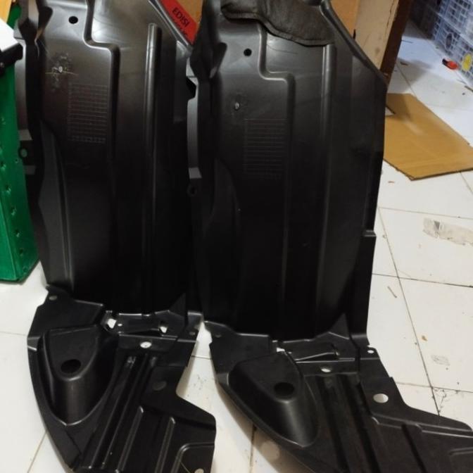 Jual Liner Fender Yaris 2016 Up Original Toyota | Shopee Indonesia