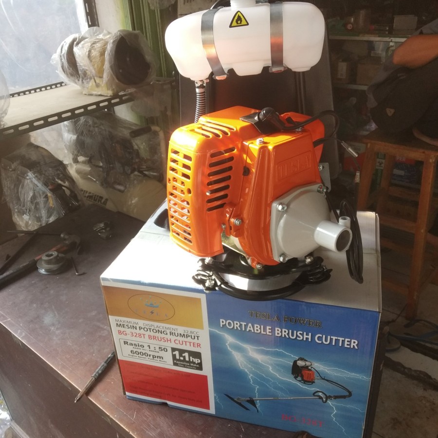 Jual mesin potong rumput 2 tak Tesla new tipe / mesin rumput gendong 2 ...