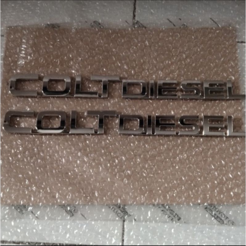 Jual EMBLEM LOGO CHROME COLT DIESEL ORIGINAL | Shopee Indonesia